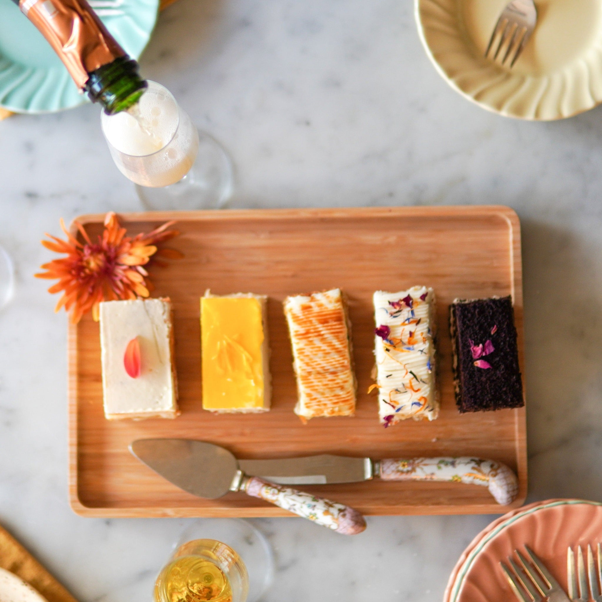 Baker’s Choice 5-Slice Sampler – Cake Bloom