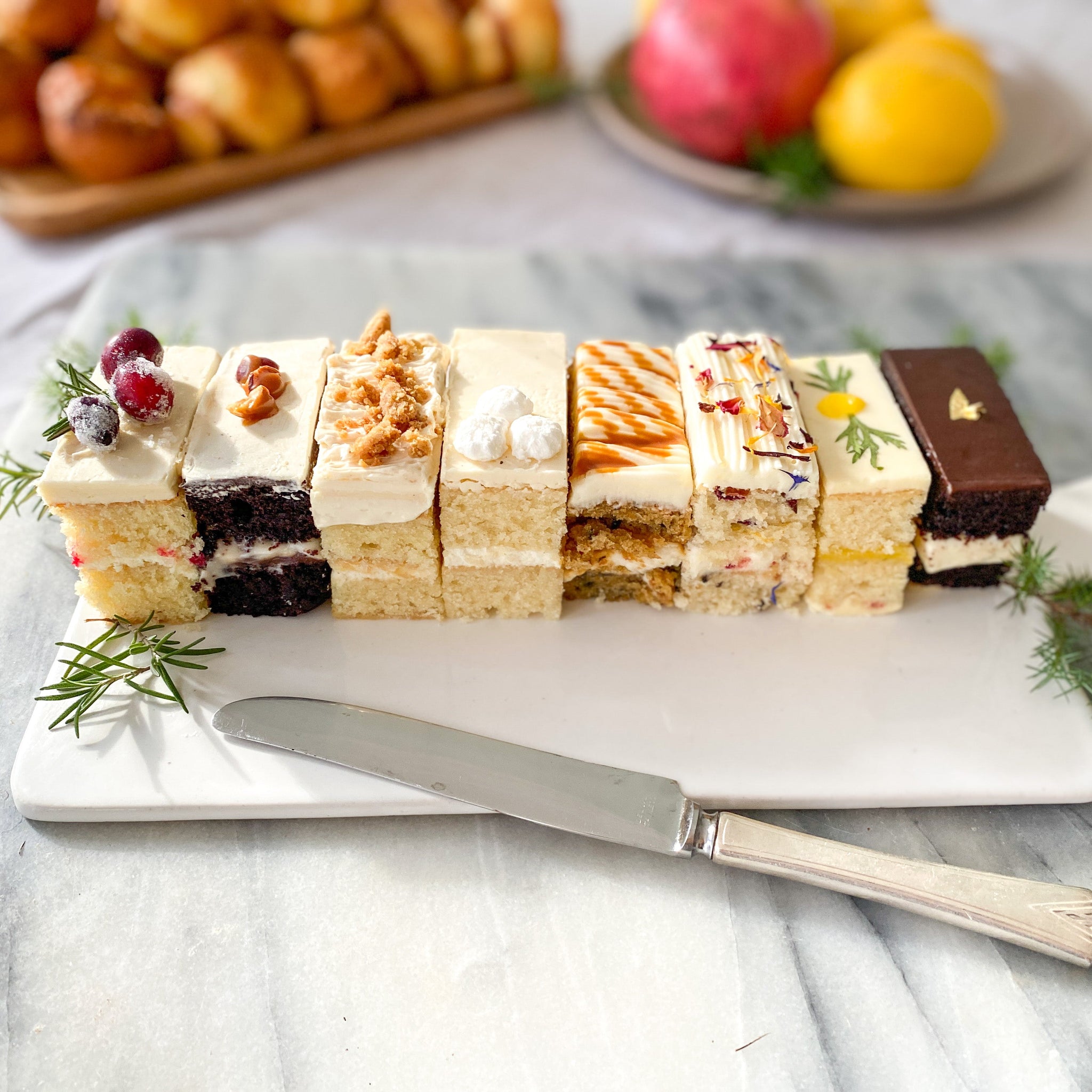 8-Slice Seasonal Sampler – Cake Bloom