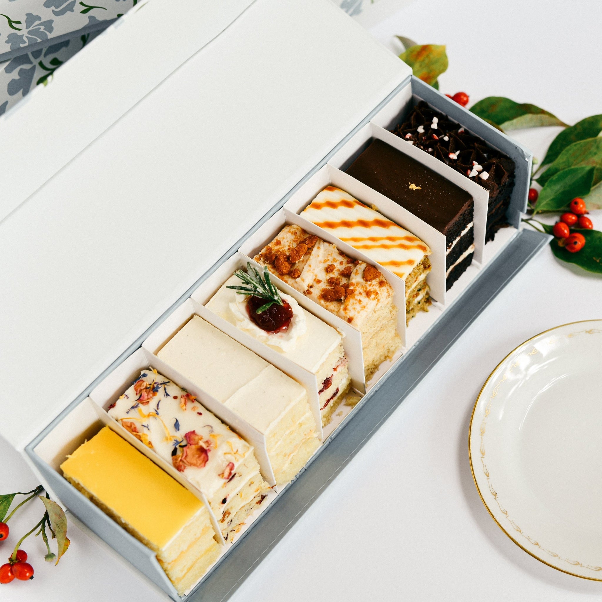 8-Slice Seasonal Sampler – Cake Bloom