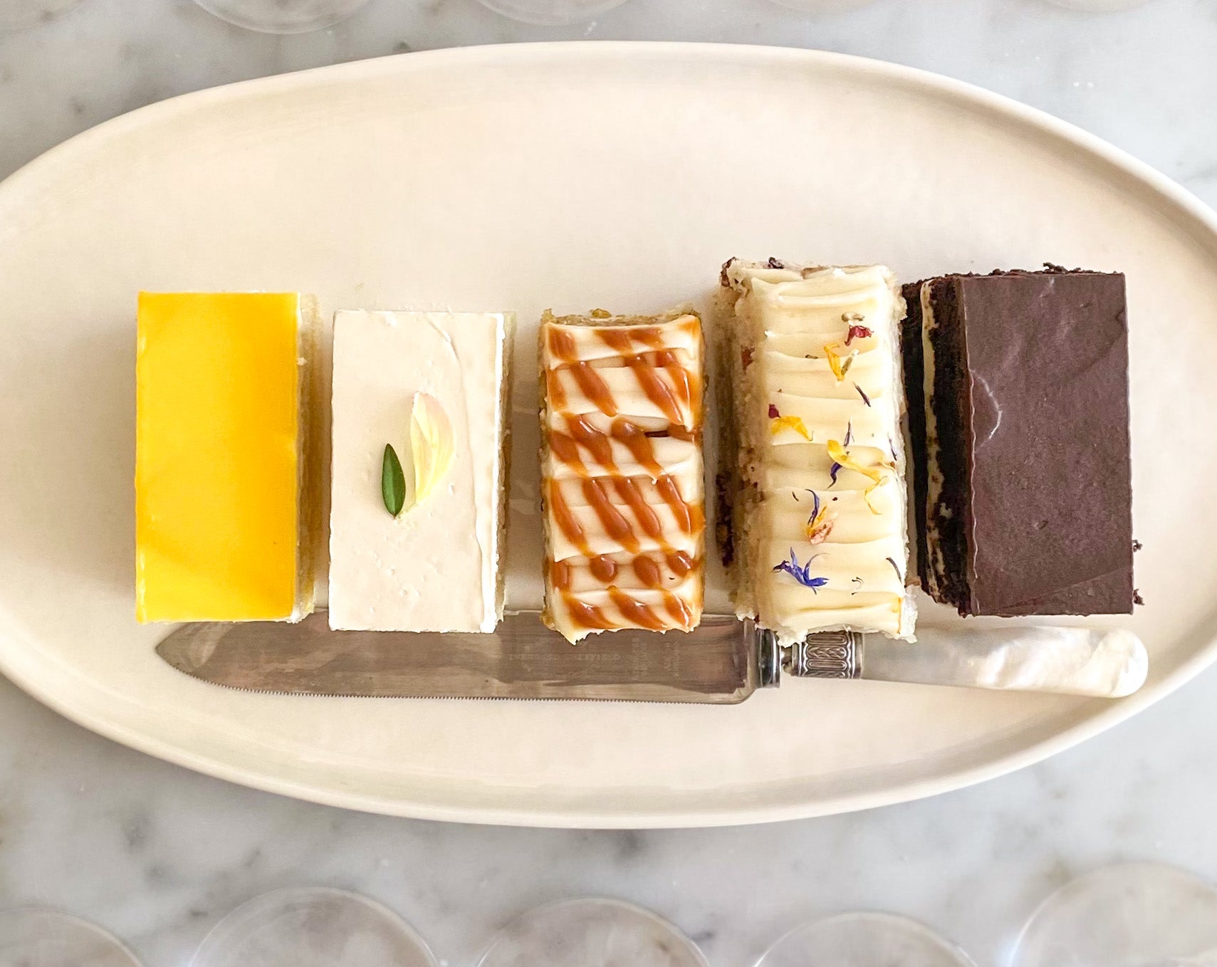 5-Slice Signature Sampler – Cake Bloom